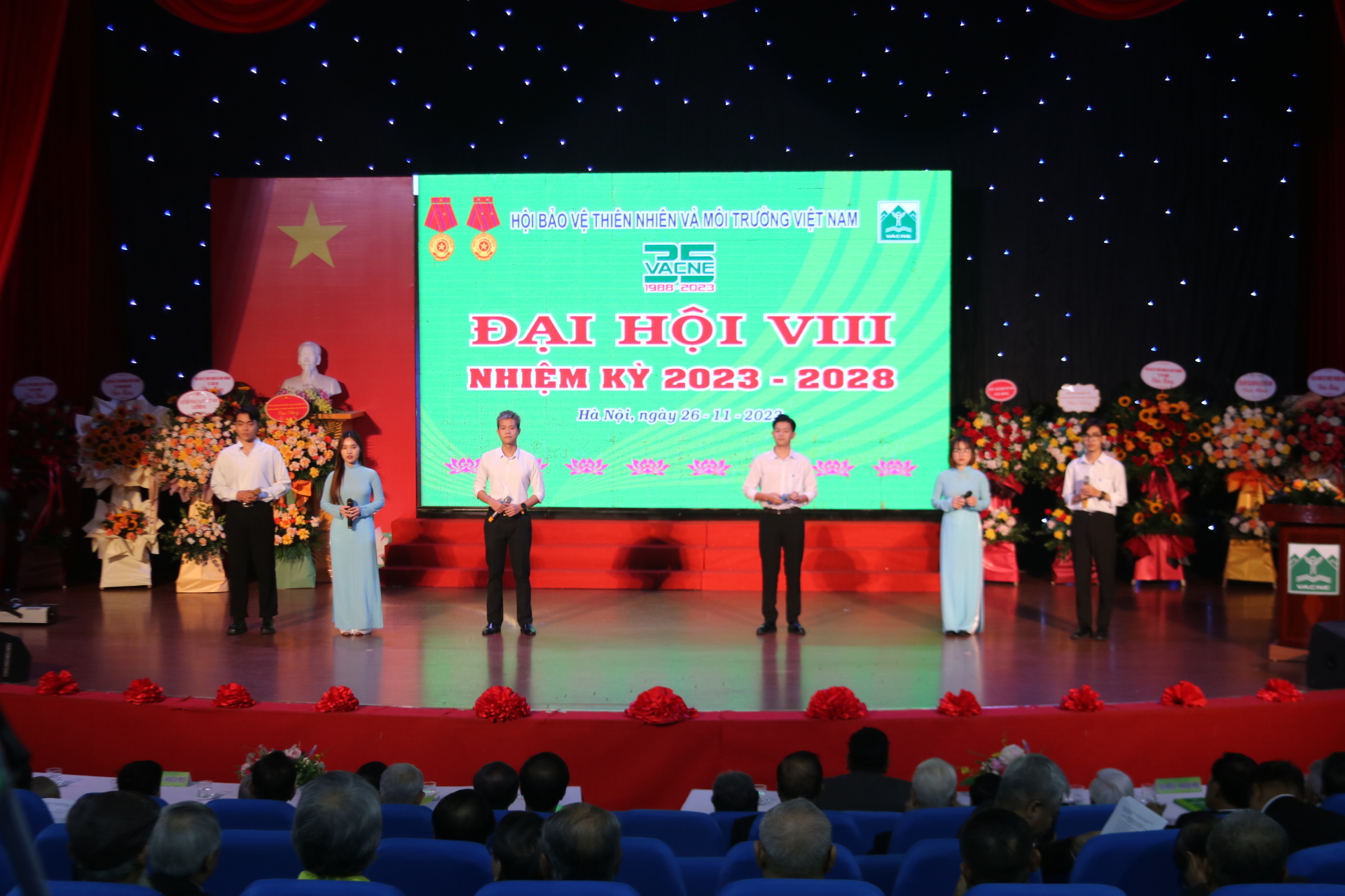 Khai mạc Đại hội lần thứ VIII và Kỷ niệm 35 năm thành lập Hội Bảo vệ Thiên nhiên và Môi trường ...